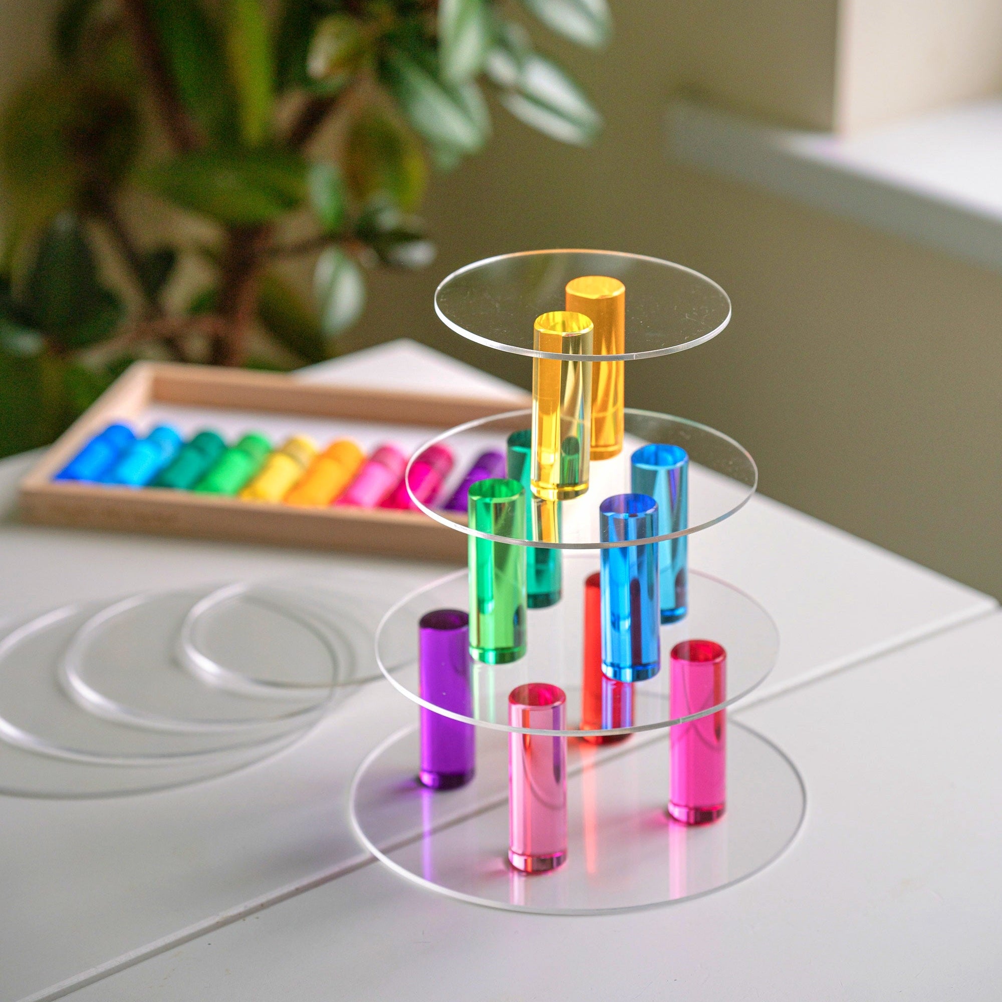 8 Clear Circular Acrylic Platforms – Playful Little Hearts